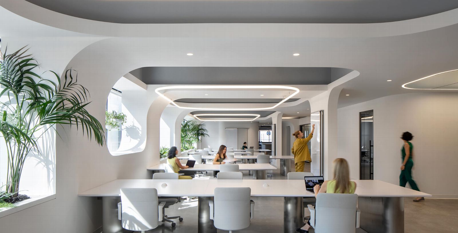 5 Rules of Hybrid Office Design | Humanscale