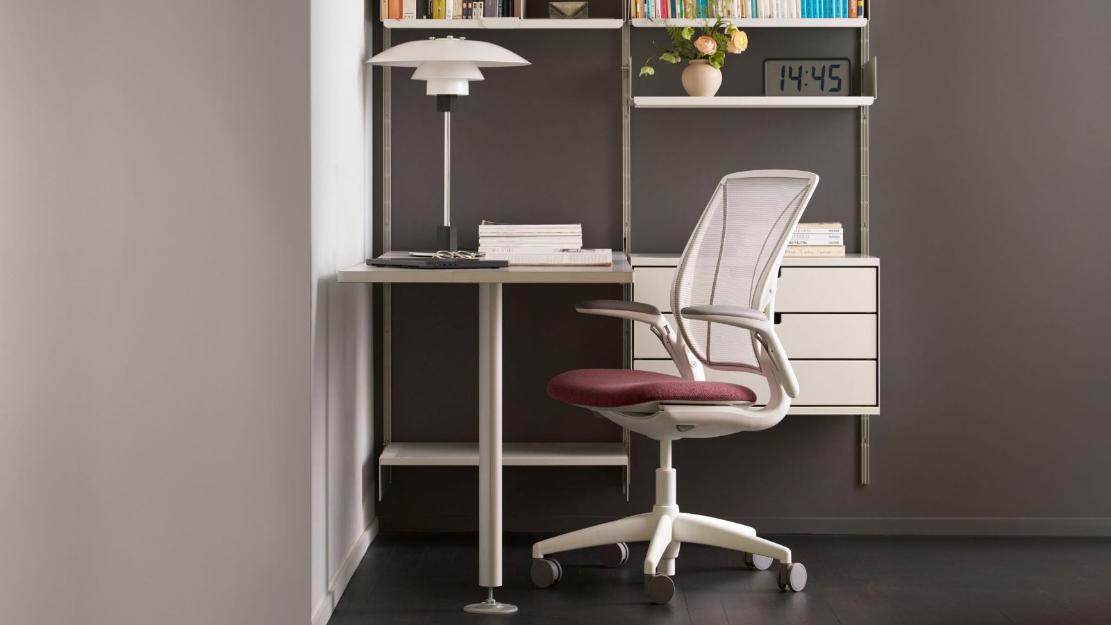 Humanscale | Ergonomic Office Furniture Solutions